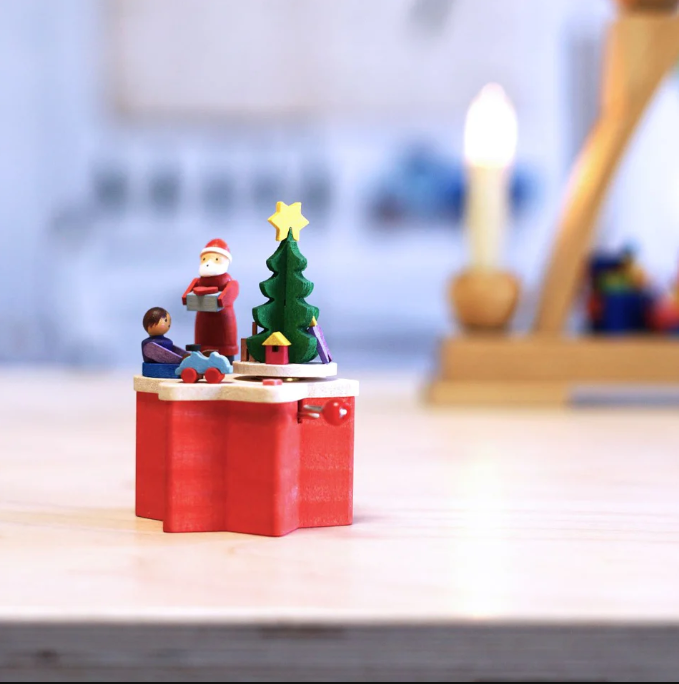 Music Box with Crank Santa – Classic Gifts Australia